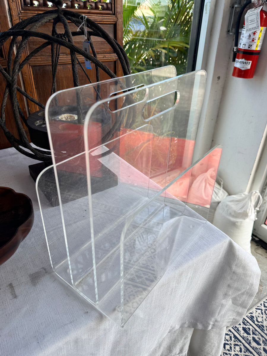 Acrylic mag rack – Jasper Kane Designs