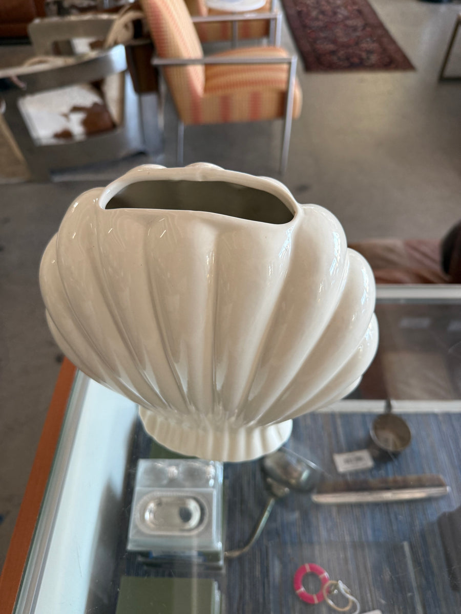 Shell vase – Jasper Kane Designs